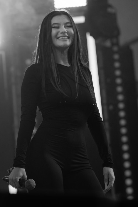Erika Isac in Poiana Brasov on March 17, 2024 (72a939b9ee) - Gigxels