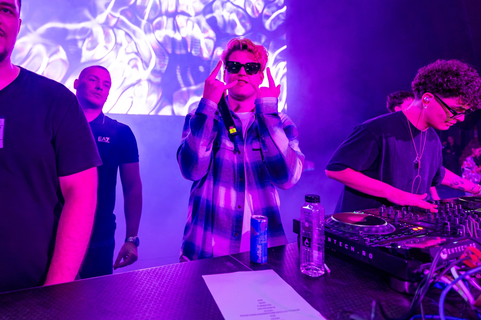 Lil Alex in Bucharest on September 19, 2025 (f2fb7650a2) - Gigxels