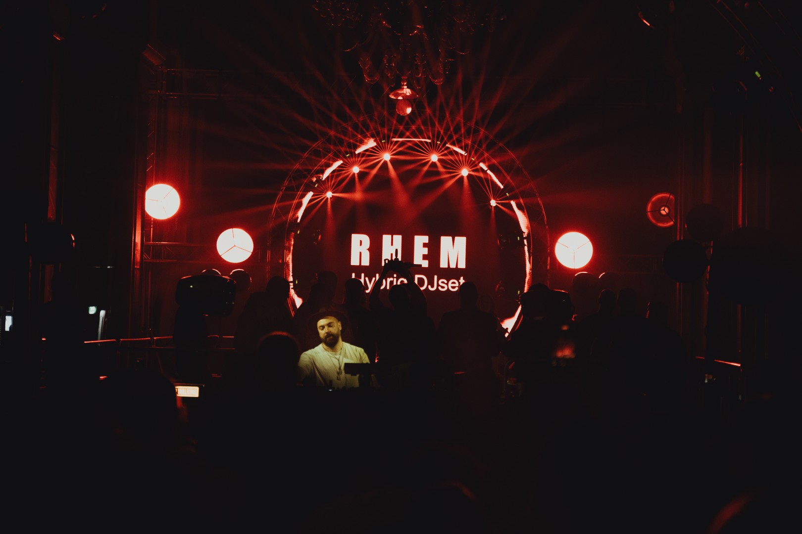 Rhem in Bucharest on April 19, 2024 (e716eb4981) - Gigxels